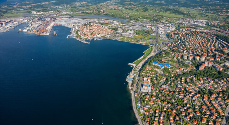 Novice - Luka Koper d.d.