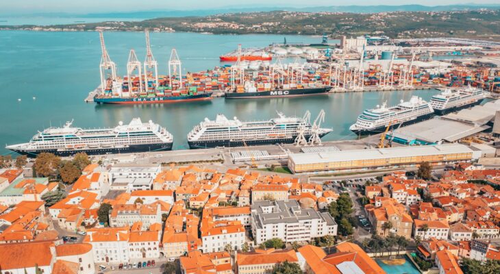 Novice - Luka Koper d.d.