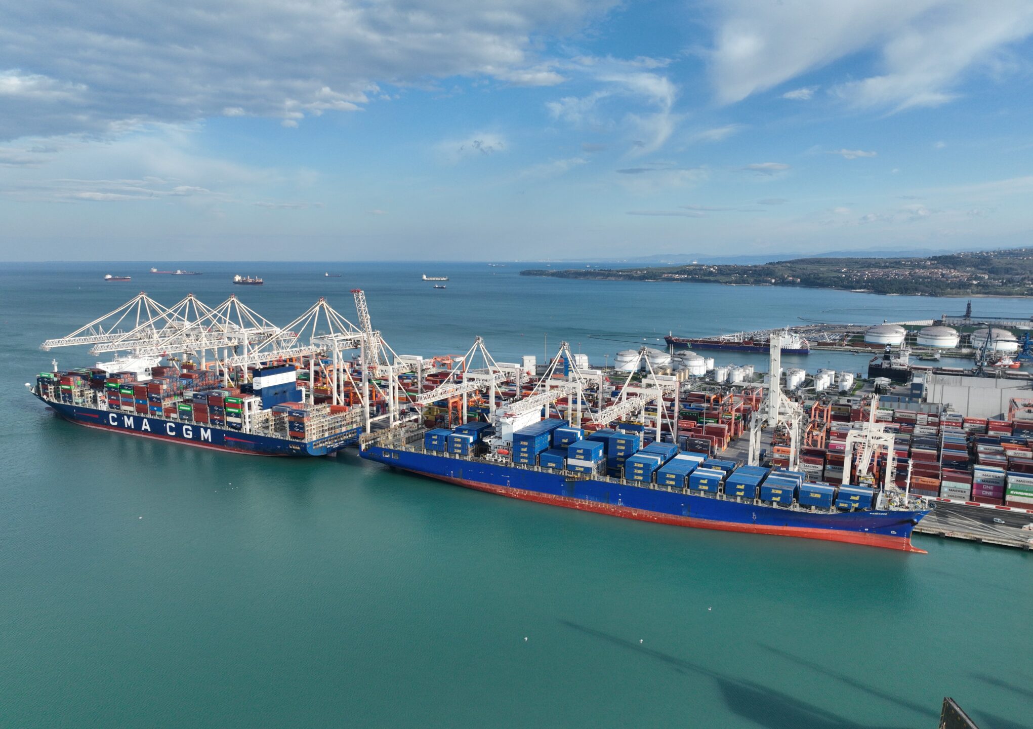 Kontejnerski terminal z novim mesečnim dosežkom - Luka Koper d.d.